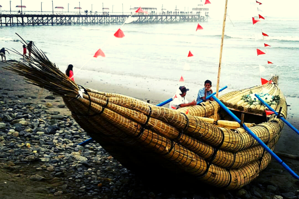 Día del Pescador en Huanchaco: el patacho, símbolo de la devoción a San ...